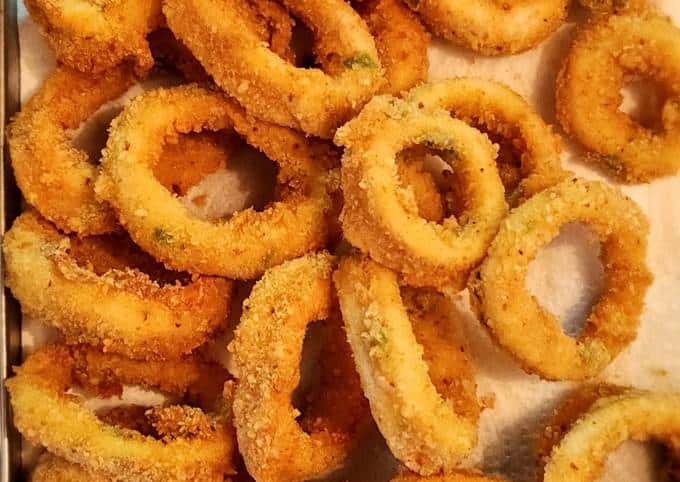 Una vez más, la venta de paella y rabas en la plaza fue un éxito – Ecos ...