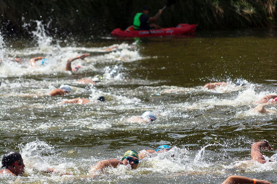 Natación: hoy se corre la Copa Club Huracán en el río – Ecos Diarios ...