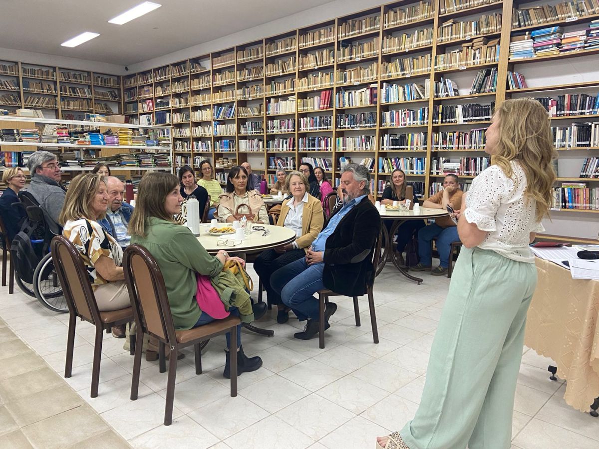 Comenzó la Fiesta de la Lectura con buena respuesta de público – Ecos ...