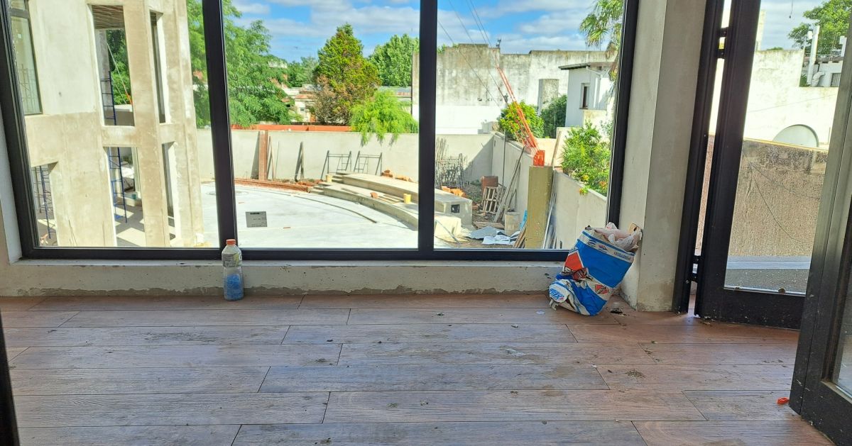 Colocan pisos y aberturas en la Universidad de Lobería – Ecos Diarios ... Colocan pisos y aberturas en la Universidad de Lobería – Ecos Diarios ...