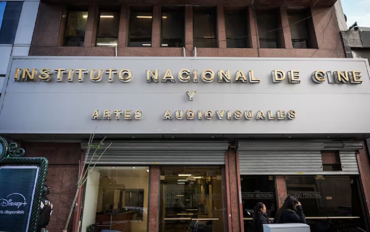 INCAA: el gobierno licenció a los trabajadores y los "reasignará ...