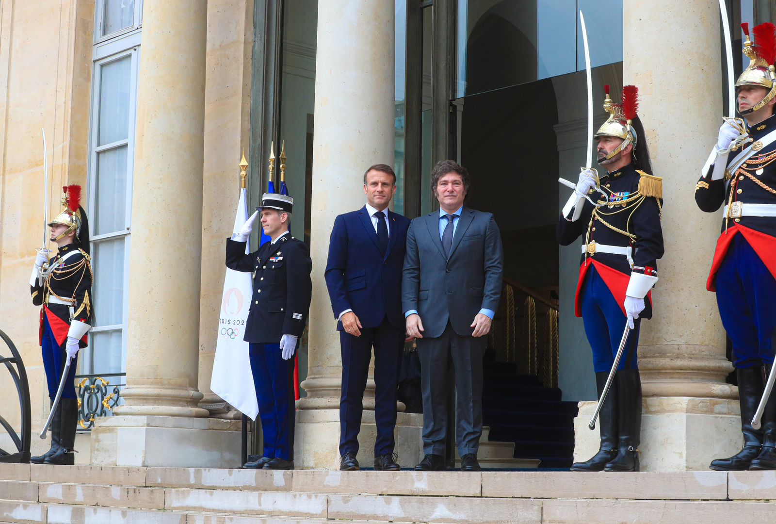 Javier Milei se reunió con Emmanuel Macron – Ecos Diarios Necochea Javier Milei se reunió con Emmanuel Macron – Ecos Diarios Necochea