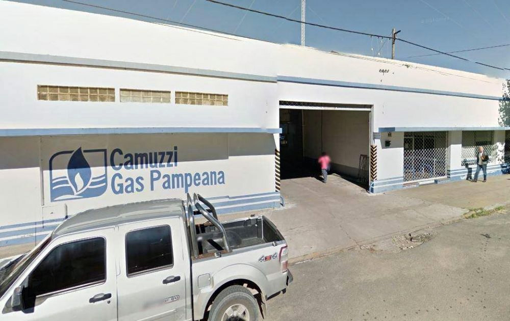 Camuzzi advierte por una estafa con falsos operarios – Ecos Diarios ...