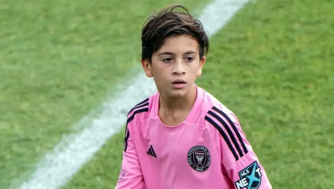 Thiago Messi, tras los pasos de su padre: marcó 11 goles en un partido ...