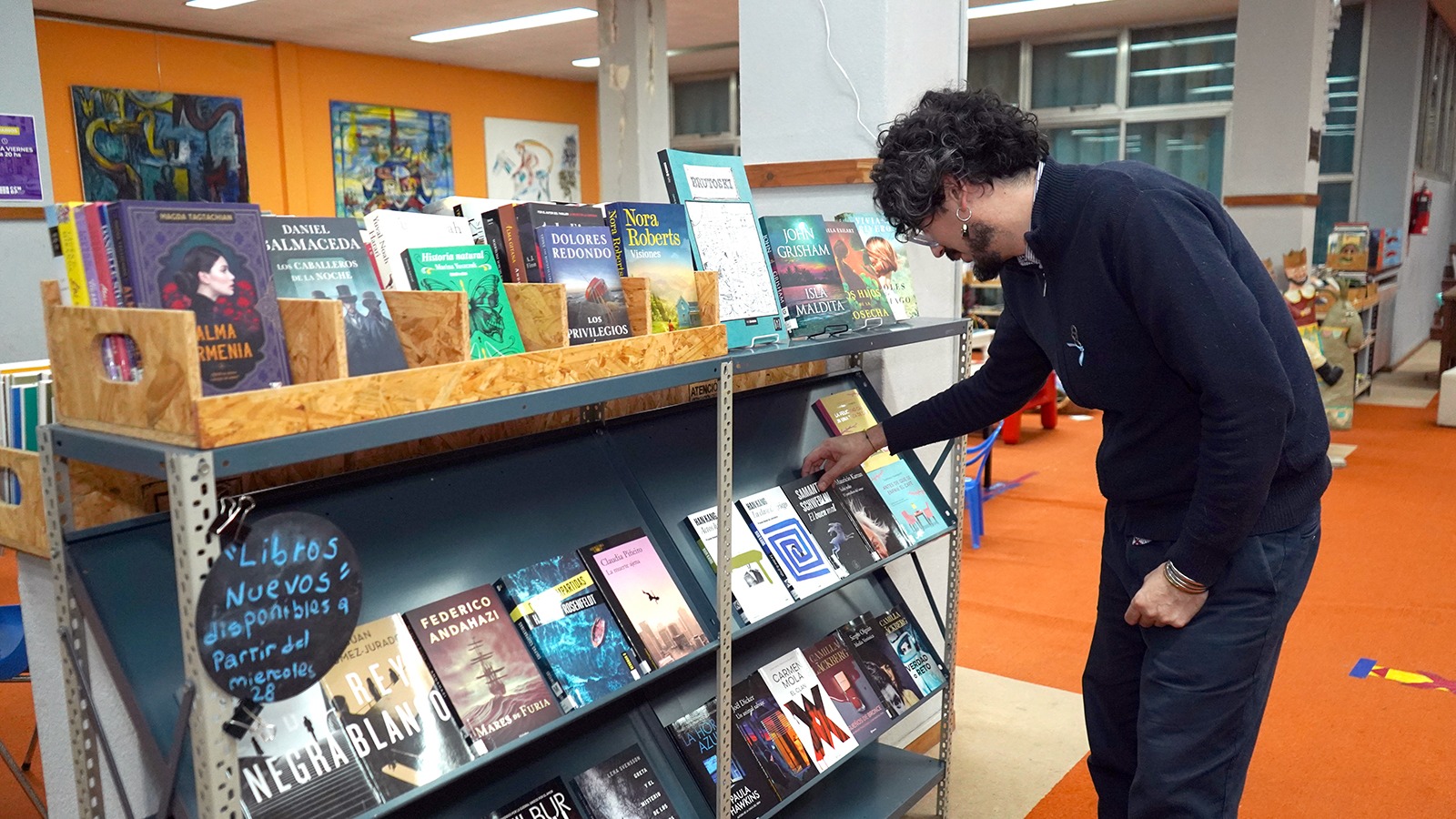 Ya se pueden ver los nuevos libros que compró la biblioteca – Ecos ...