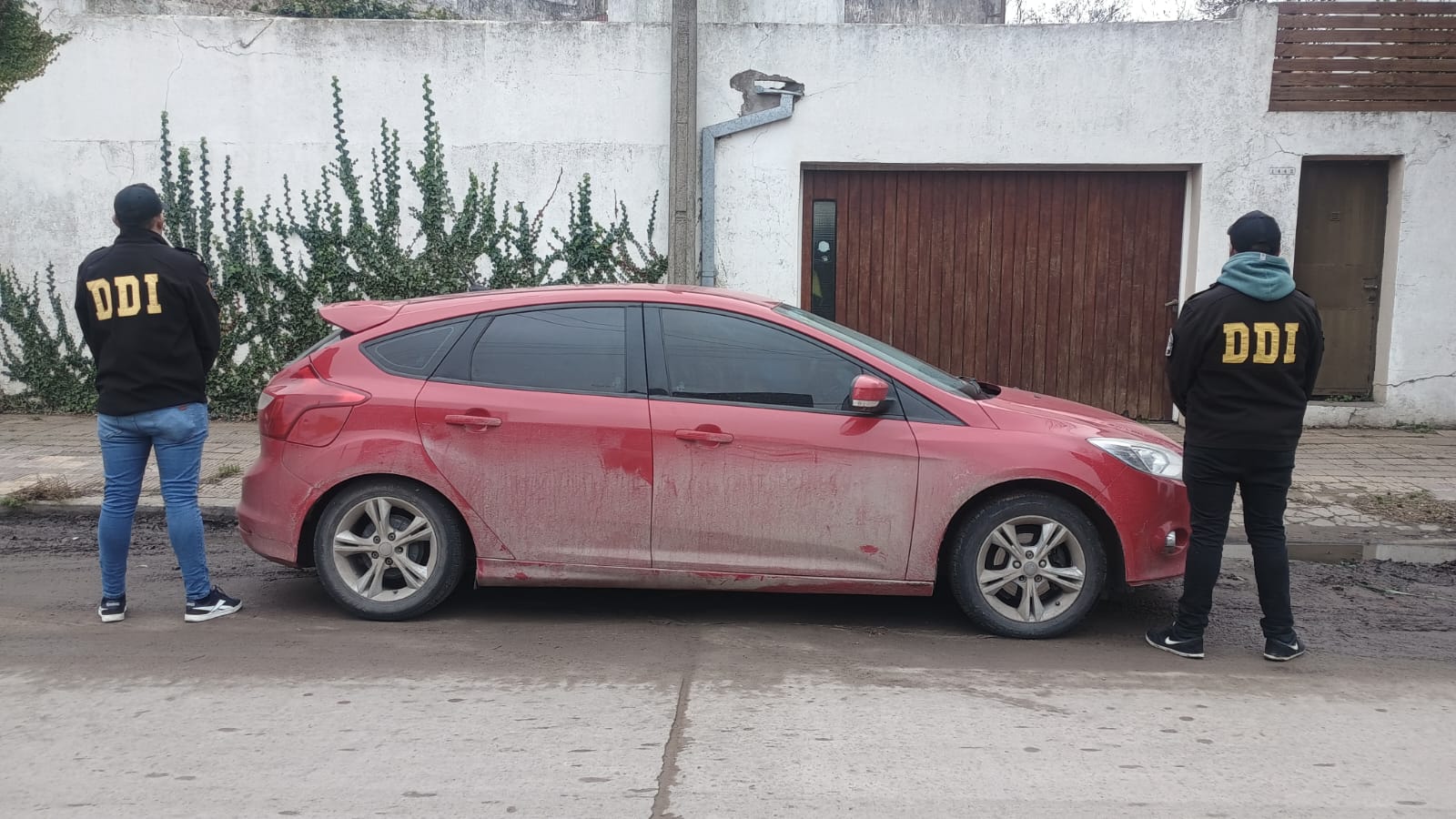 DDI Necochea allanó en Mar del Plata y secuestró elementos de interés ...