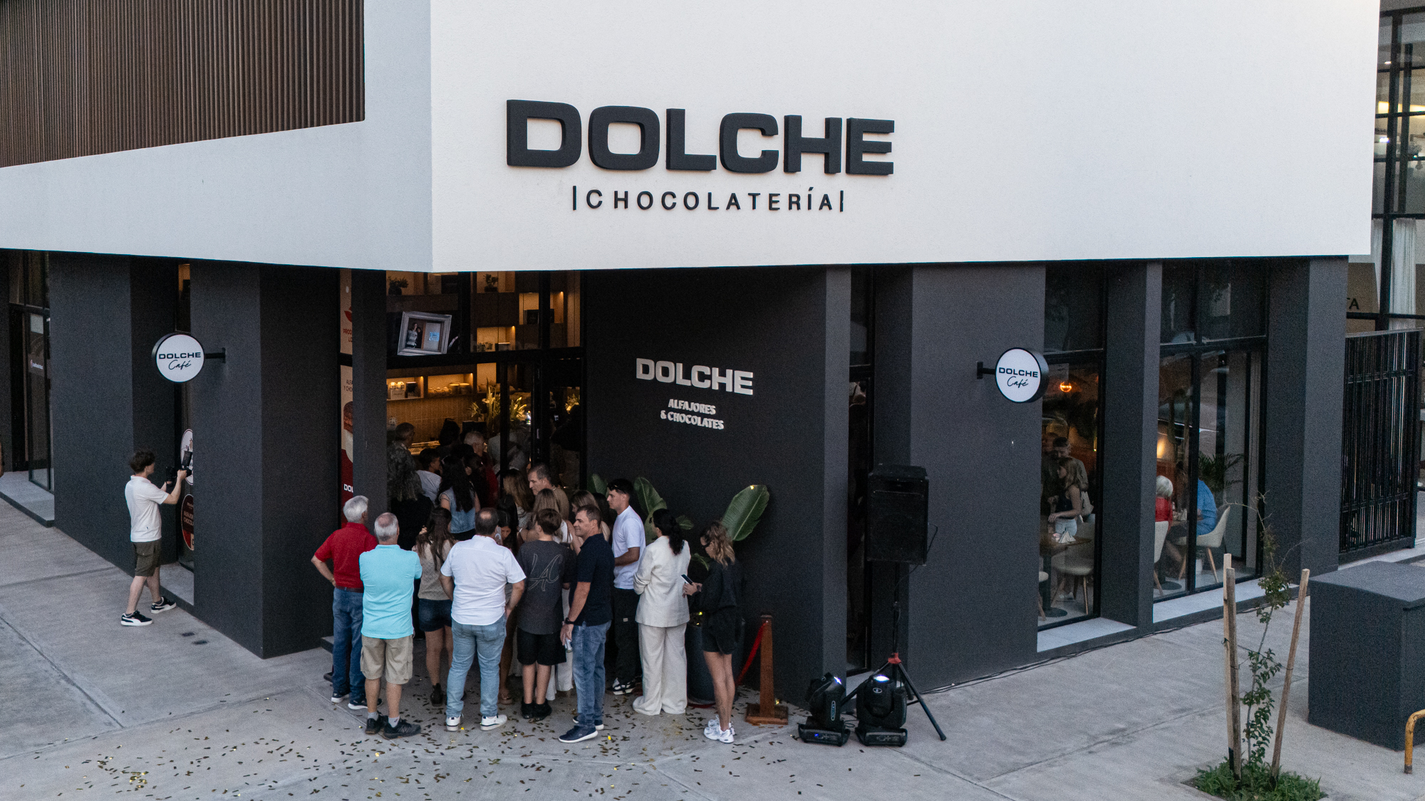 Dolche inauguró su nuevo local en la esquina de 62 y 57 – Ecos Diarios ...