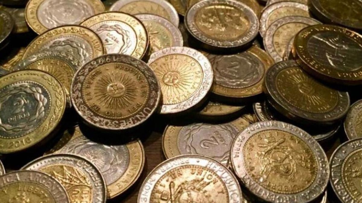 Crece el interés en vender monedas por kilo: cuánto se paga hoy en el ...
